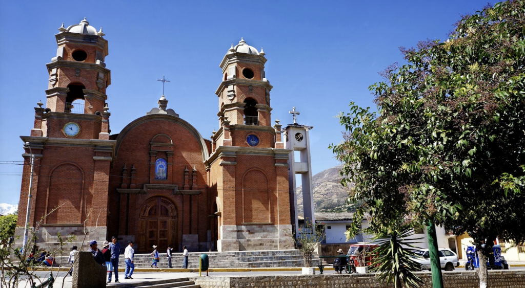 Carhuaz - Chacas Perú
